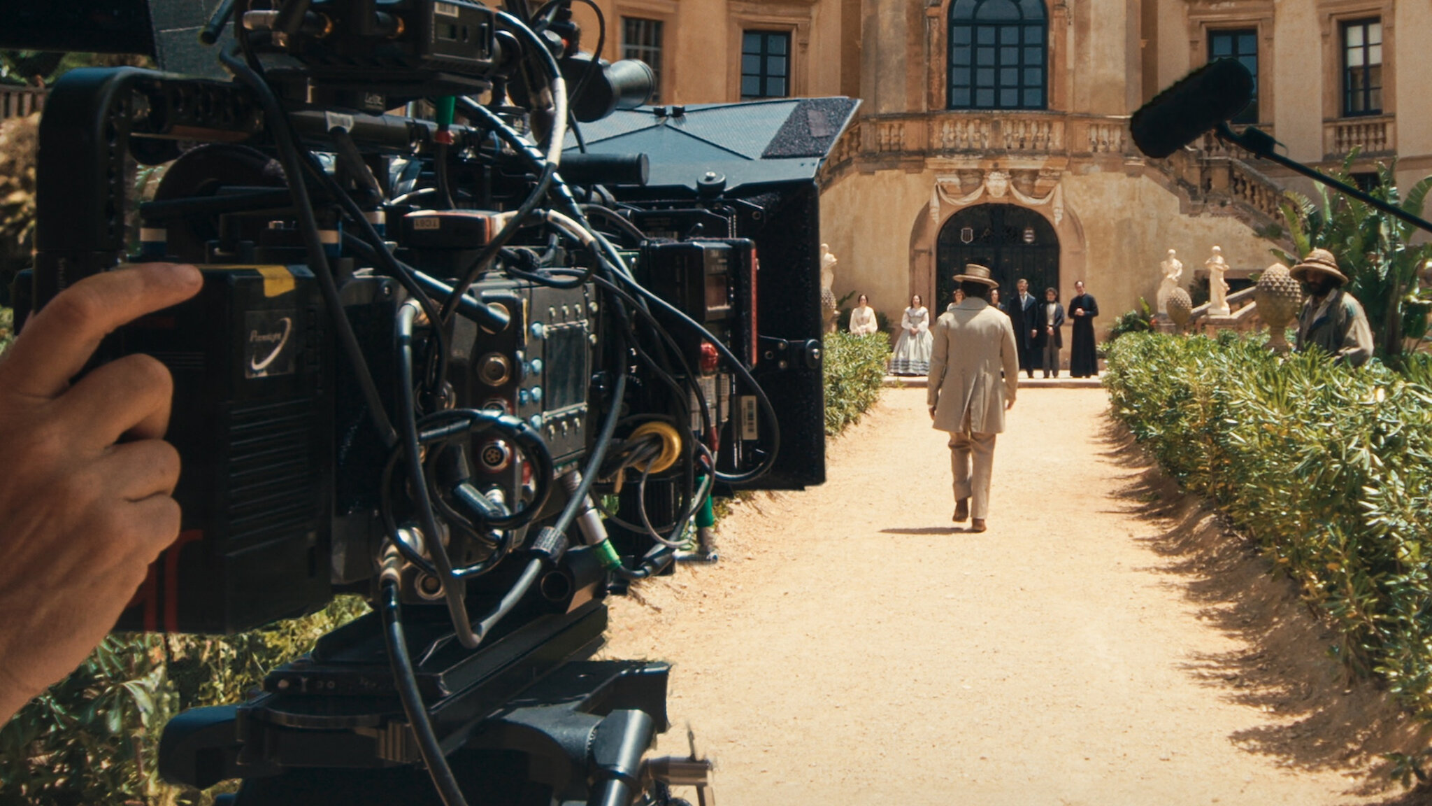 Watch Making The Leopard | Netflix Official Site