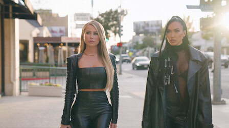 Watch Selling Sunset | Netflix Official Site