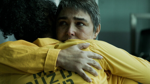 Watch Vis a vis | Netflix Official Site