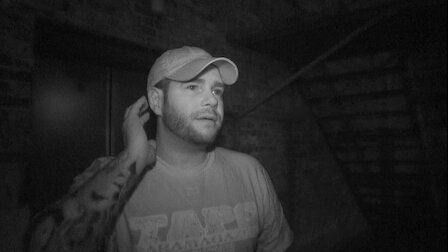 Watch Ghost Hunters | Netflix