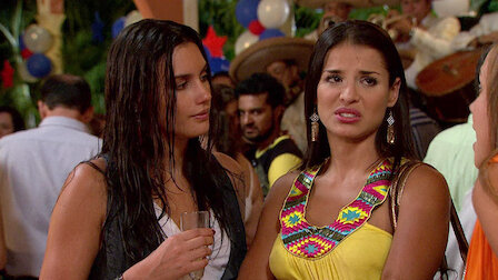 Las muñecas de la mafia | Sitio oficial de Netflix