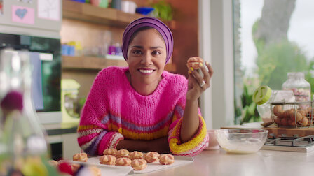 Watch Nadiya Bakes | Netflix Official Site