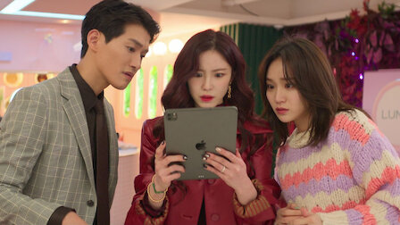 Watch Celebrity | Netflix Official Site