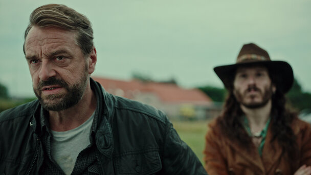 Watch Undercover | Netflix Official Site