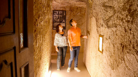 Watch Instant Hotel | Netflix Official Site