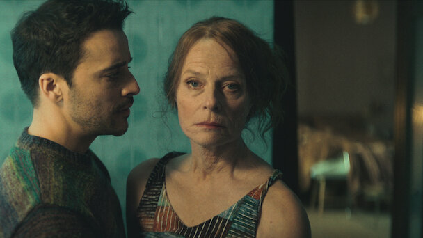 Watch Paradise | Netflix Official Site