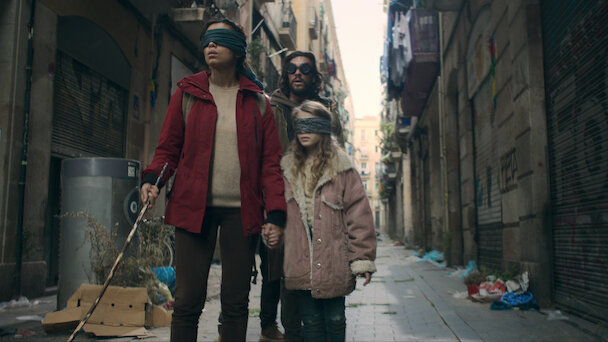 Watch Bird Box Barcelona | Netflix Official Site