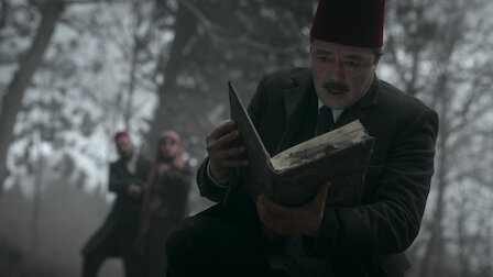 Watch Creature | Netflix Official Site