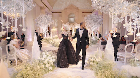 Watch Selling Sunset | Netflix Official Site