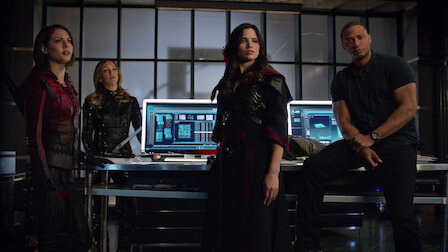Watch Arrow | Netflix