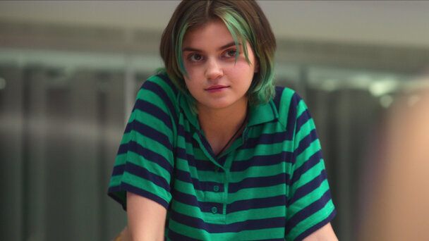 Watch De la fereastra mea 2: Peste mare | Netflix Official Site