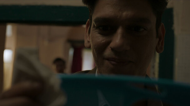 Watch Jaane Jaan | Netflix Official Site