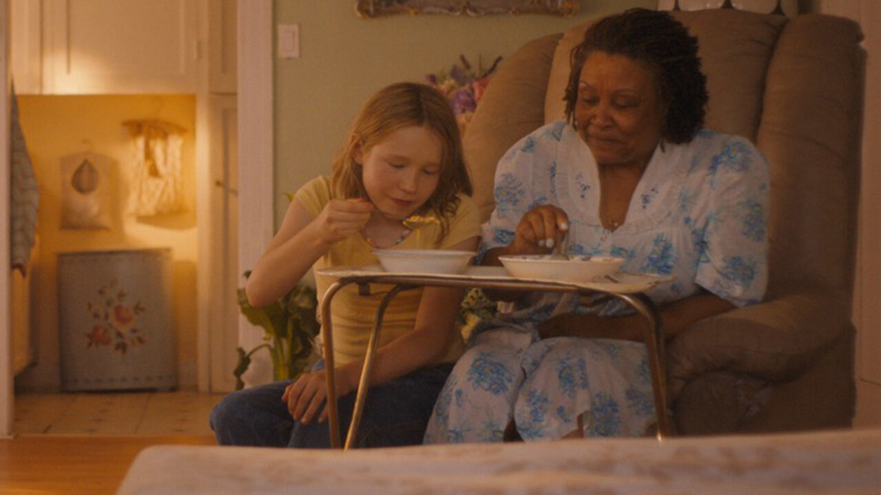 Watch Lola | Netflix