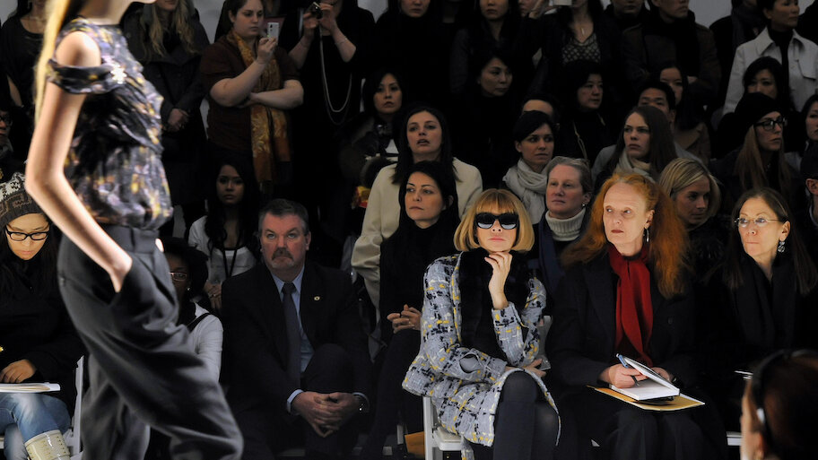 Watch Anna Wintour: Bloomberg Game Changers | Netflix