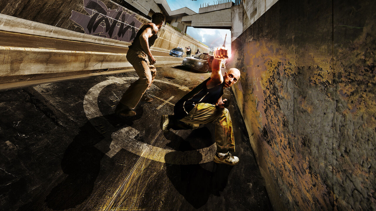 Watch District 13 | Netflix