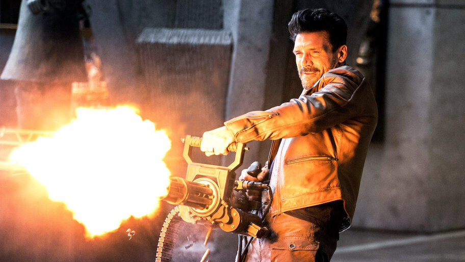 Watch Boss Level | Netflix