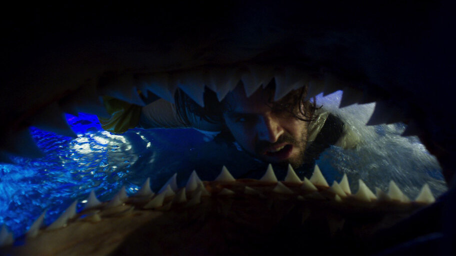 Watch Deep Blue Sea 2 | Netflix