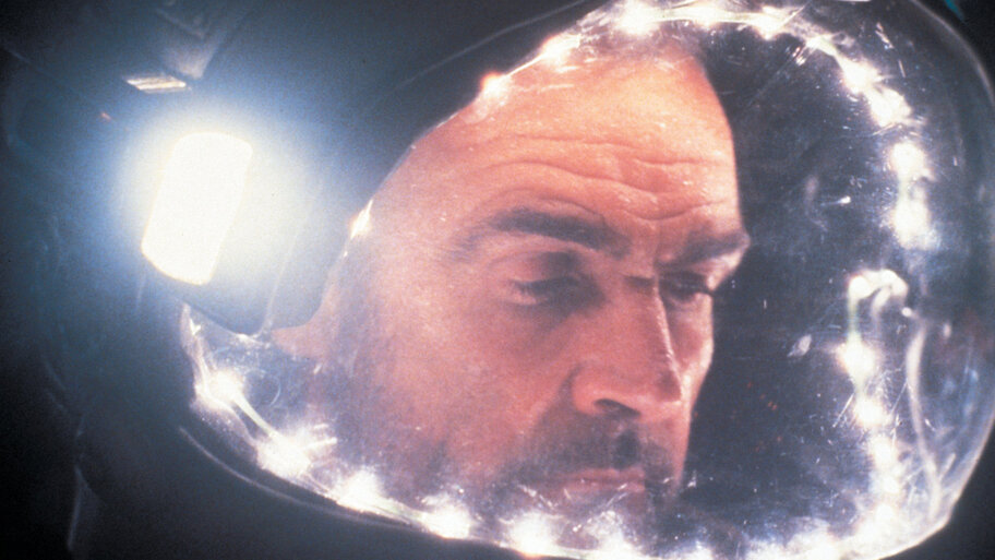 Watch Outland | Netflix