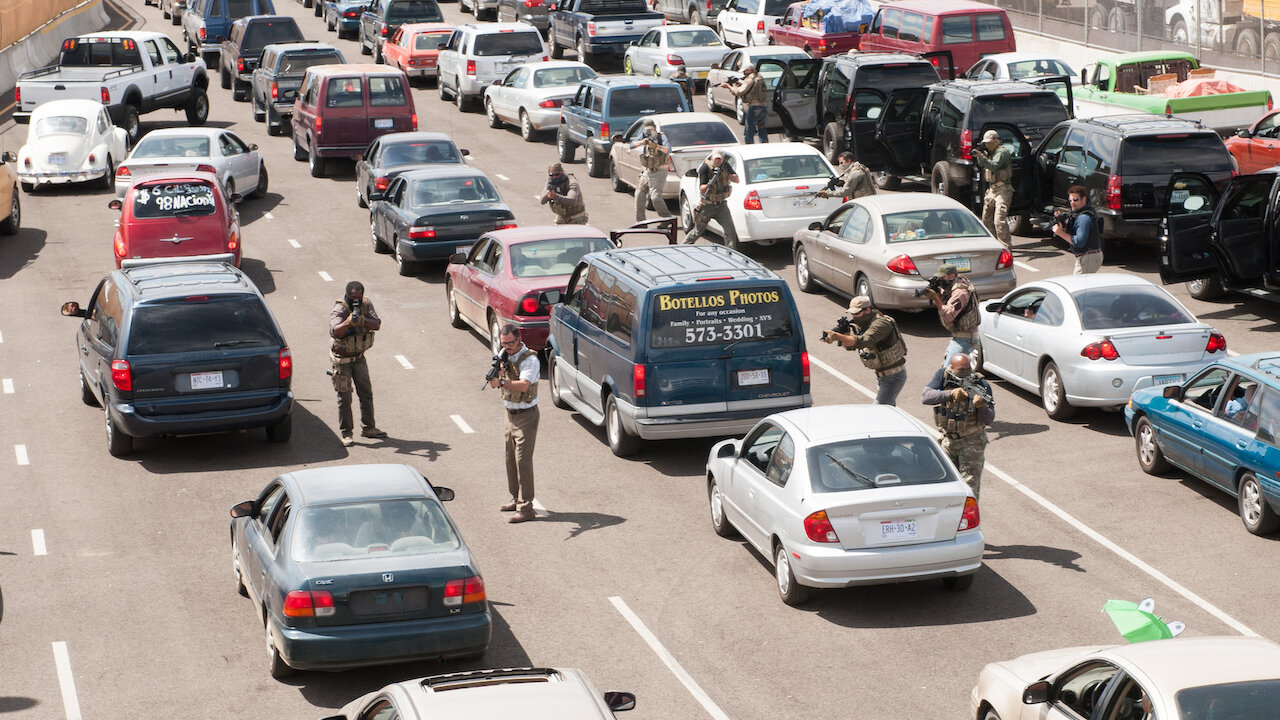 Watch Sicario | Netflix