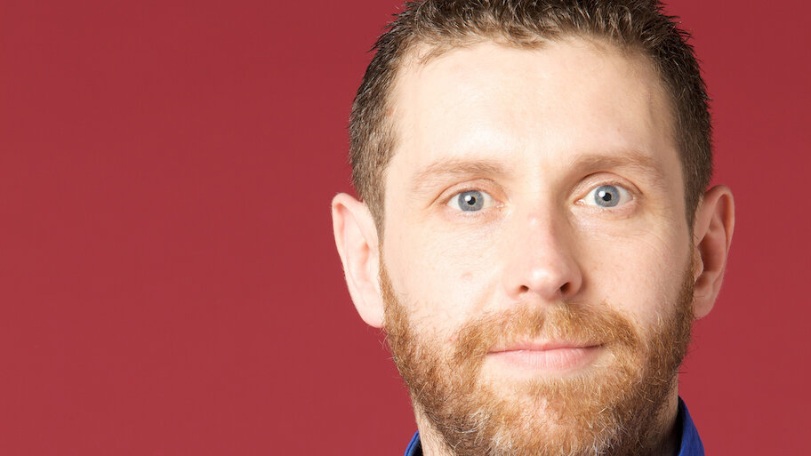Watch Dave Gorman Stand-Up. Live. | Netflix