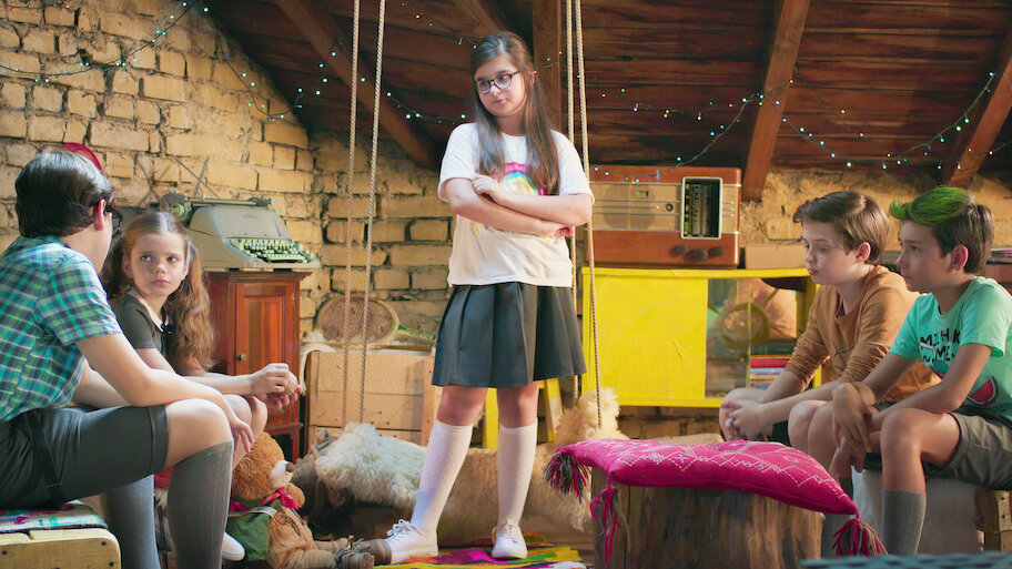 Hai Hui în Timp | Netflix