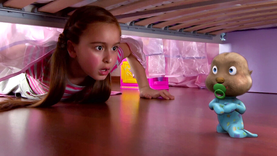 Watch The Moles in the House | Netflix
