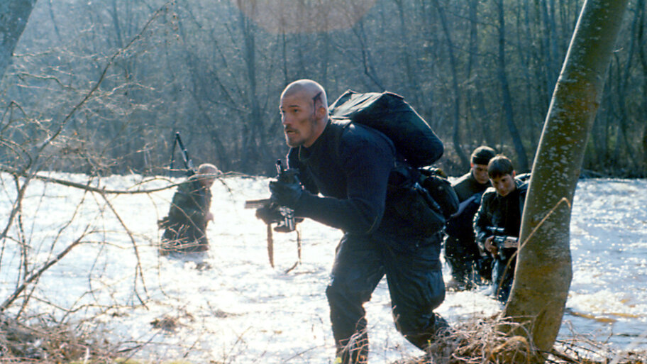 Watch Foreign Fields | Netflix