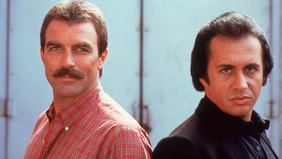 Watch Runaway | Netflix