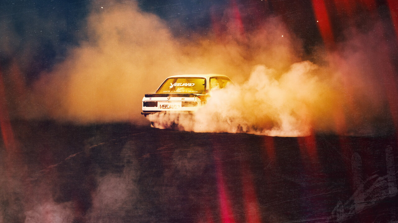 Watch Controlled Chaos | Netflix