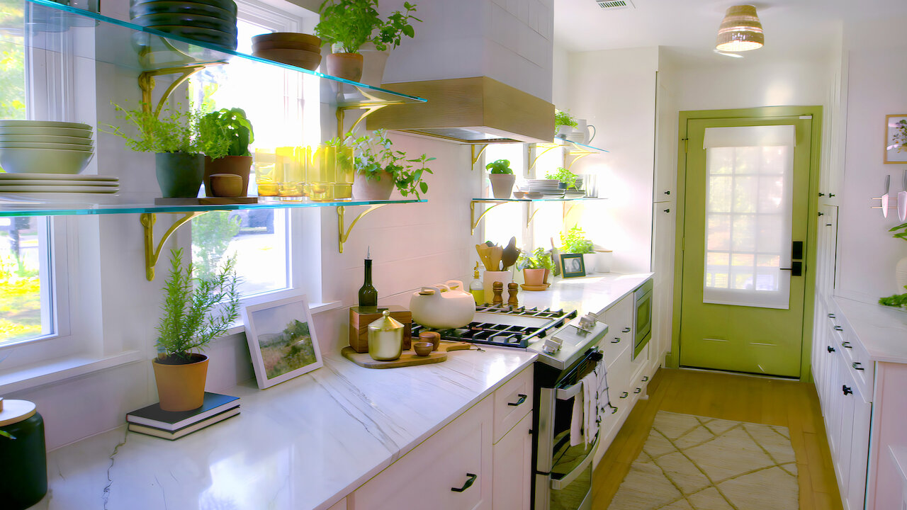 Watch Hack My Home | Netflix Official Site