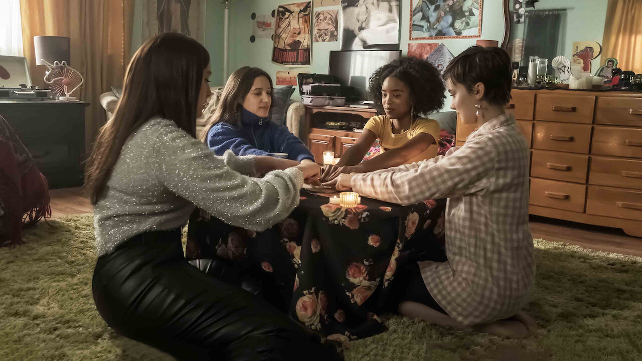 Blumhouse: Jóvenes y brujas | Netflix