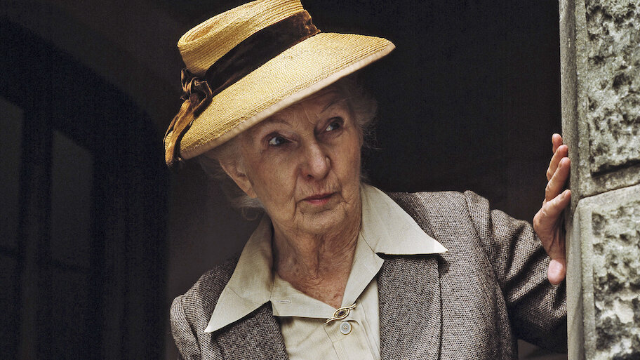 Miss Marple: They Do It With Mirrors | Netflix