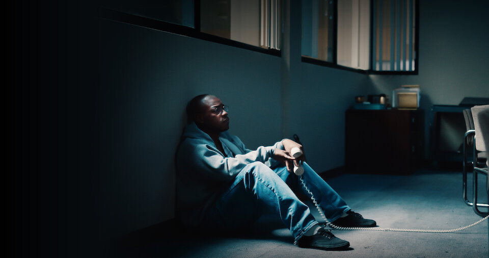 Watch Breaking | Netflix