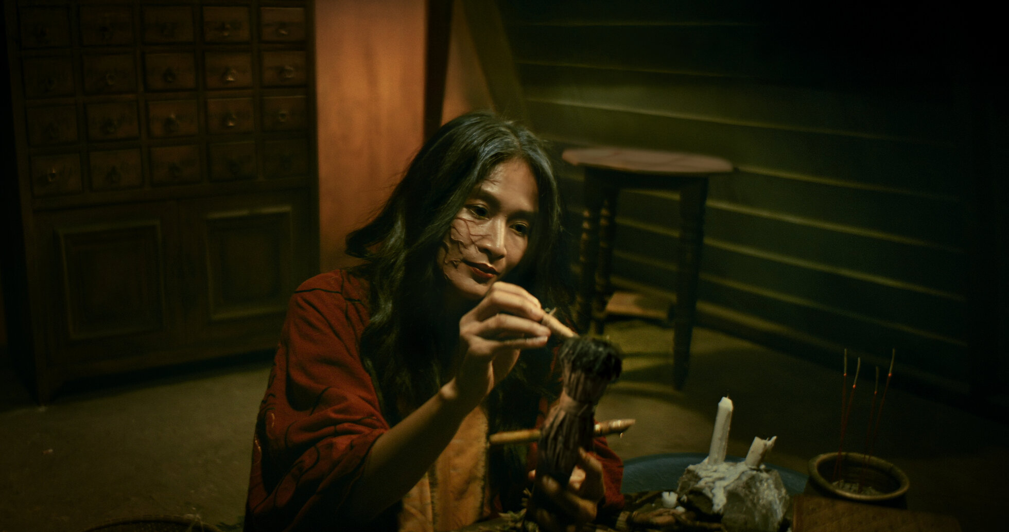 Watch Guna Guna Istri Muda | Netflix